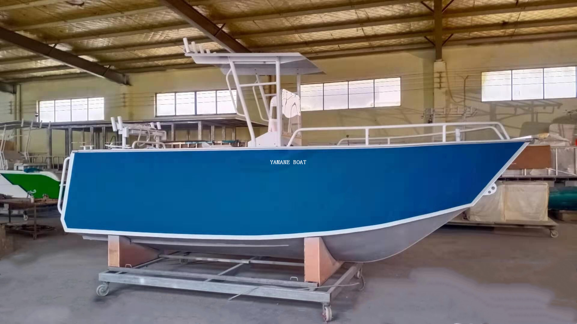 5.8m aluminum center console fishing boat with hard top from China ...